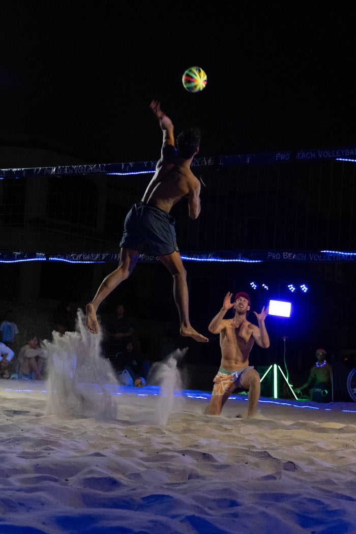 Neon Volleyball – Club Never Bored